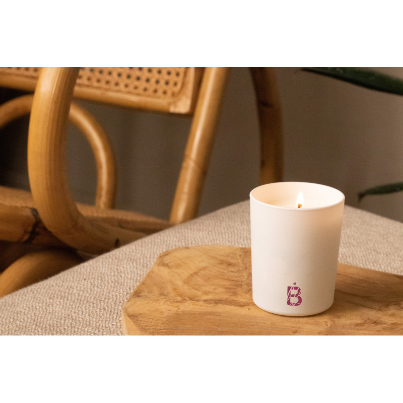 Natural Fig Scented Candle - White Candle